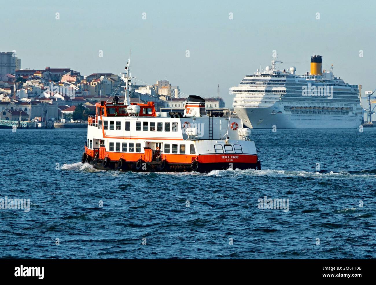 Ferry between Lisbon and Cacilhas - Portugal Stock Photo - Alamy