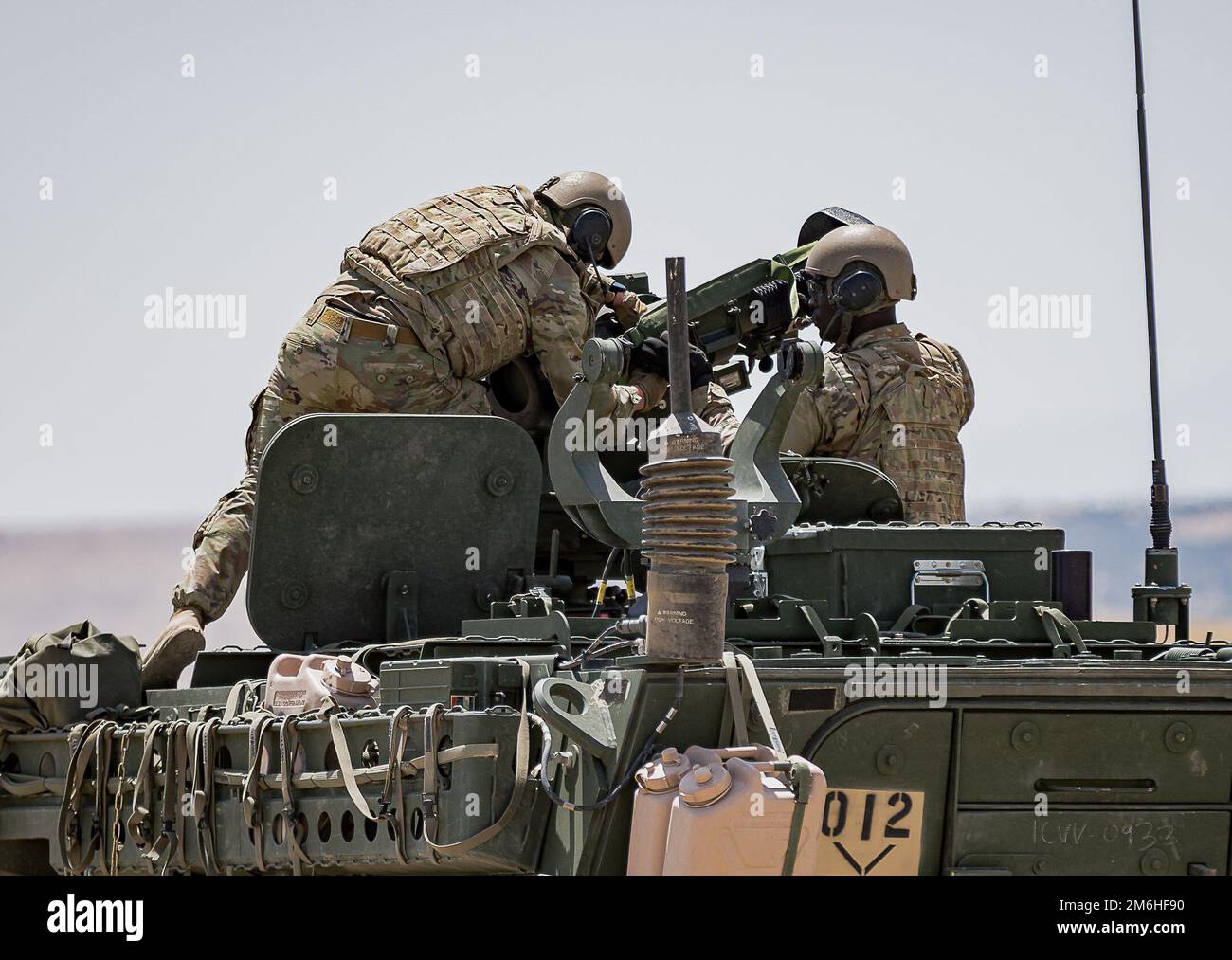 Soldiers assigned to 2nd Stryker Brigade Combat Team, 4th Infantry ...