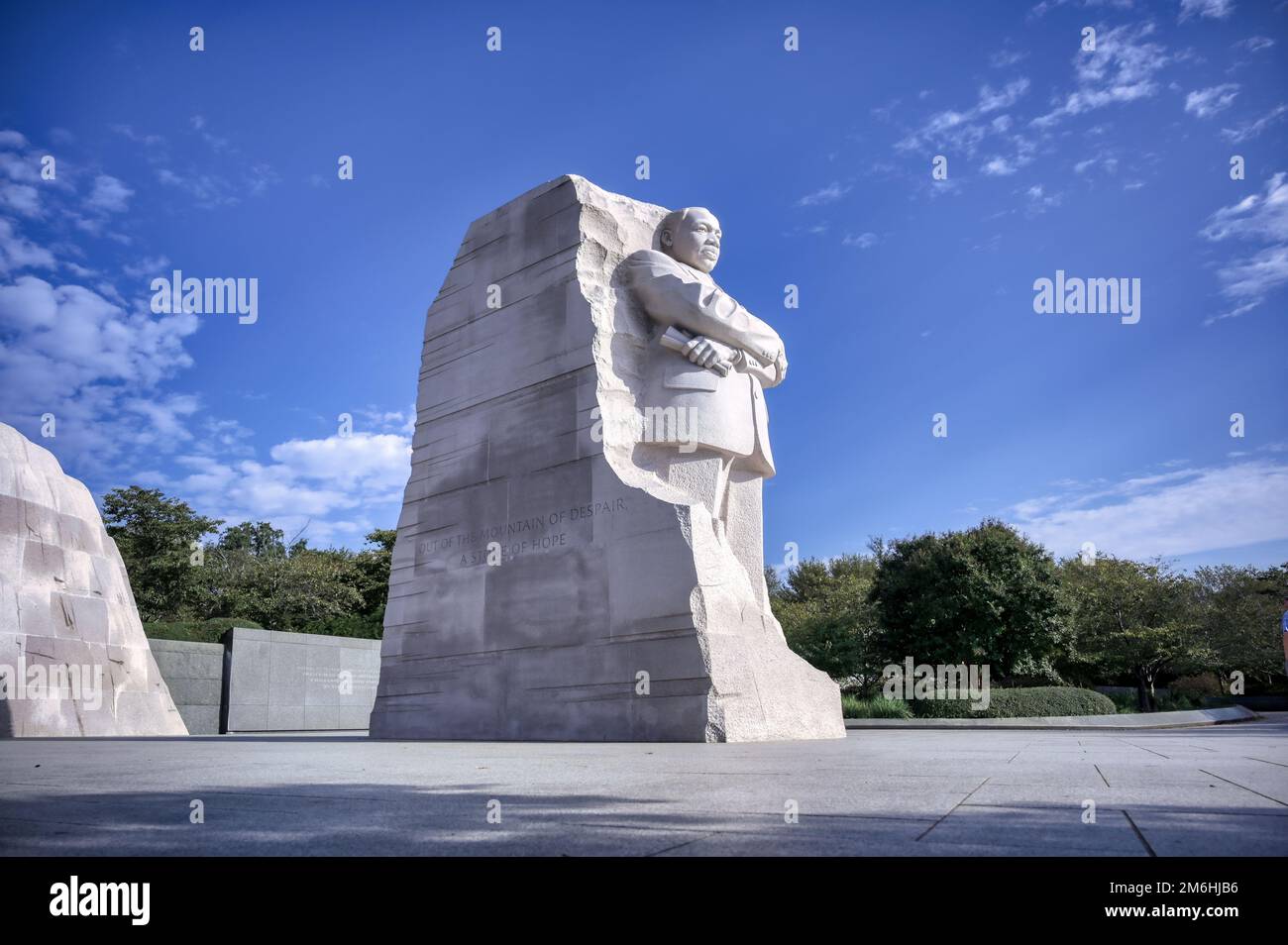 Martin luther king sculpture d c hi-res stock photography and images ...