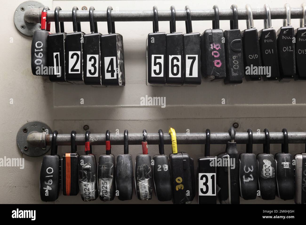 Key box rental hi-res stock photography and images - Alamy