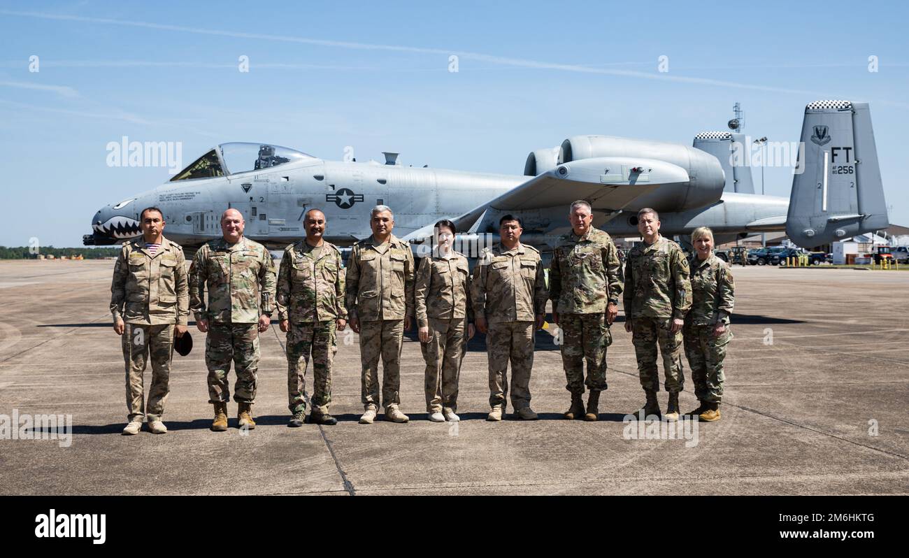 U.S. Army and Air Force service members to include Maj. Gen. Janson D ...