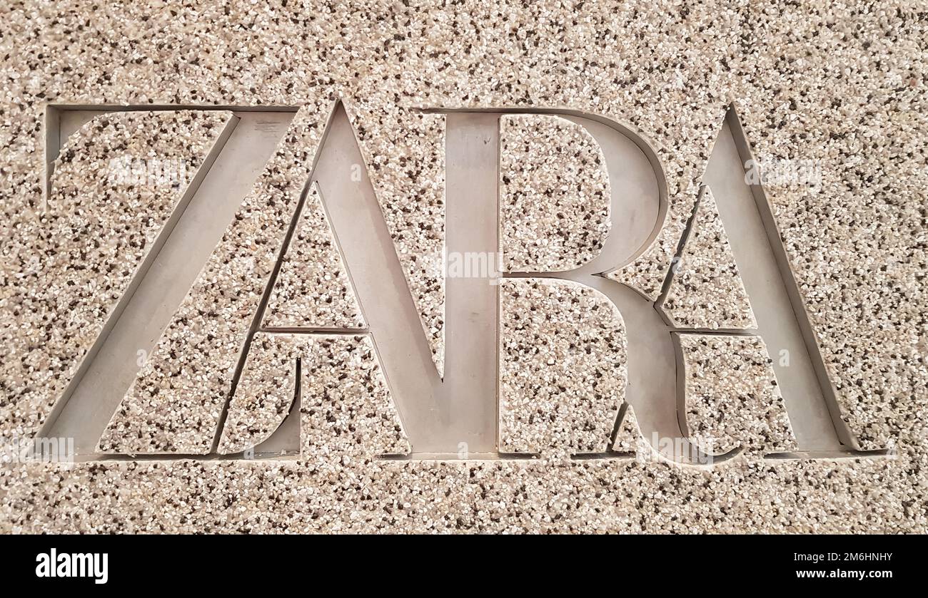 Zara Logo Image