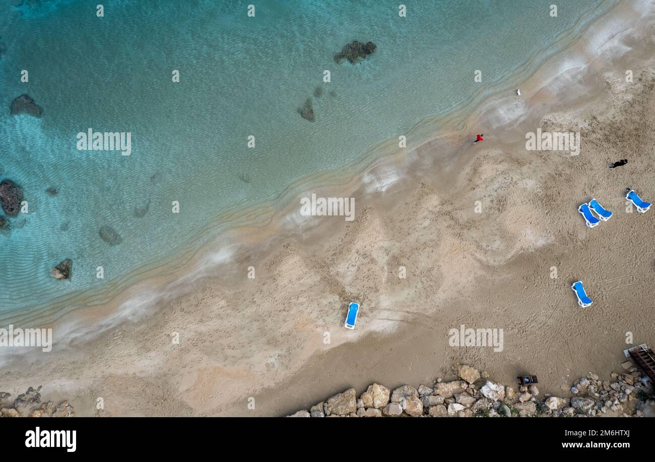 Golden sand beach turquoise waves hi-res stock photography and images ...