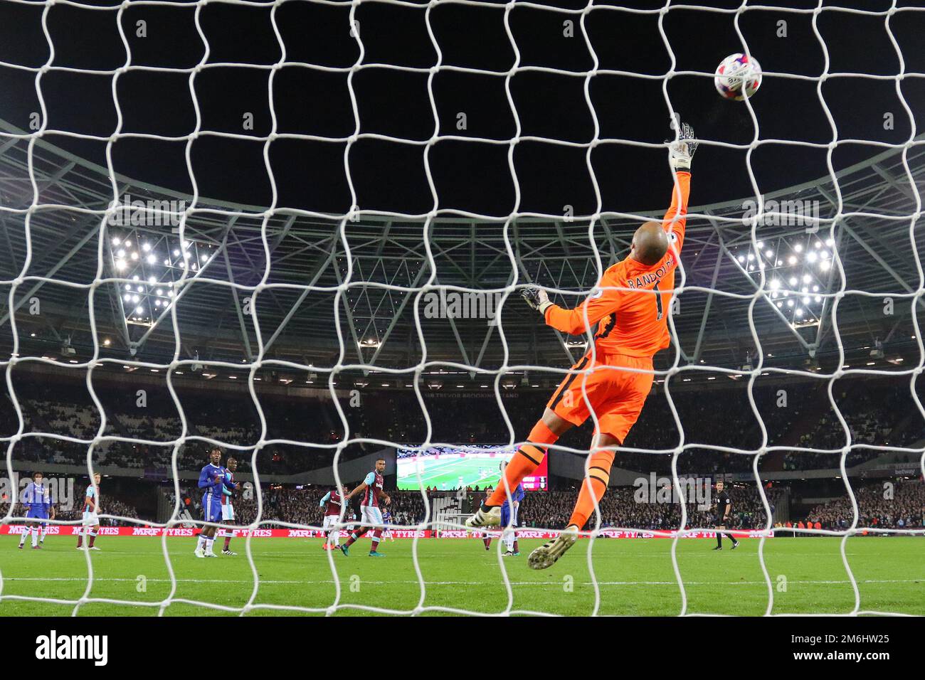 West ham stadium bar hi-res stock photography and images - Alamy