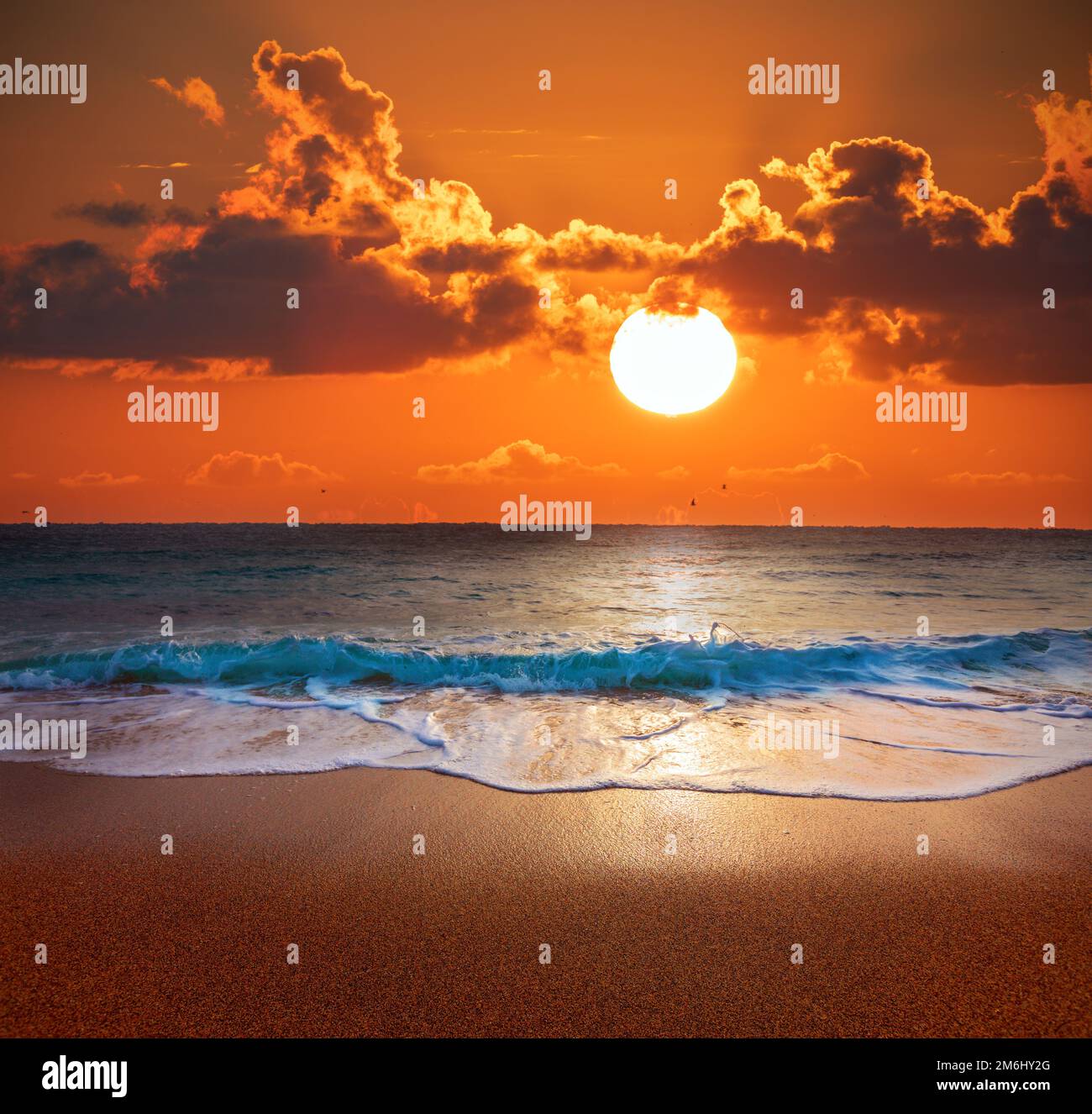 Spring time at the beach hi-res stock photography and images - Alamy