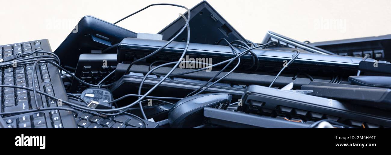 banner or electronic waste computer keyboards and mouse Stock Photo - Alamy