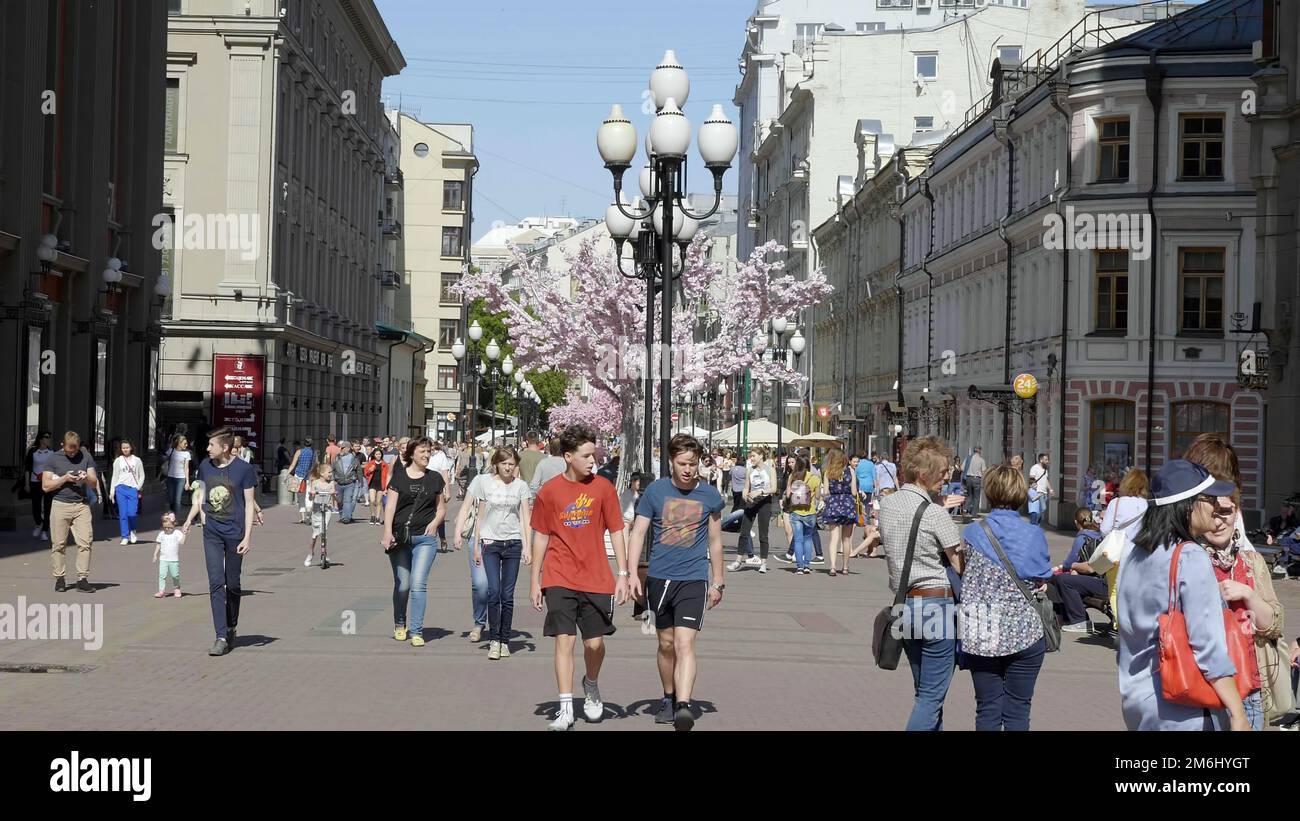 MOSCOW - JULE 27: Walk people along Old Arbat Street on Jule 27, 2019 ...