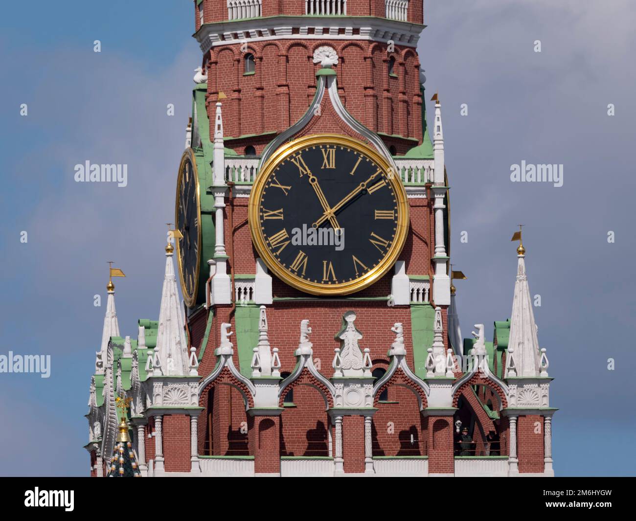 Moscow Kremlin Main Clock named Kuranti on Spasskaya Tower Red Square ...