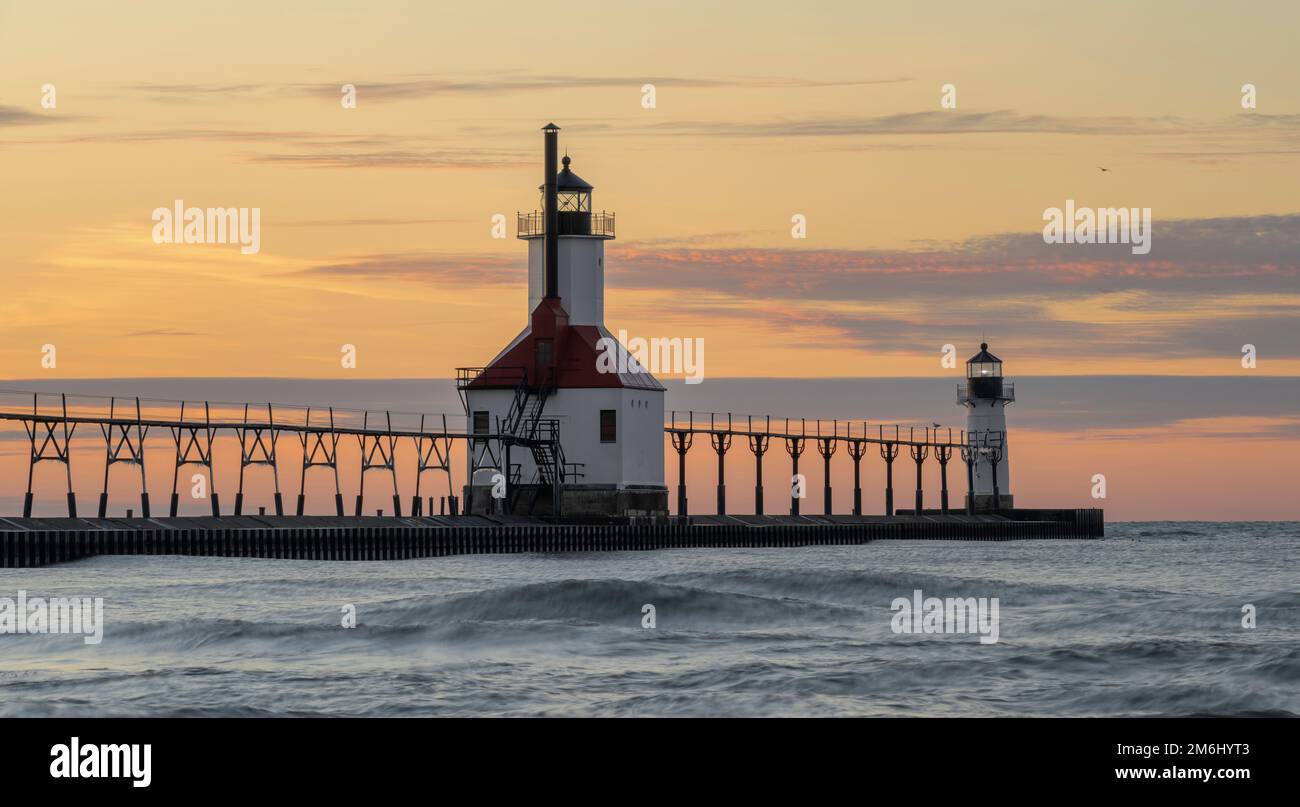 St joseph michigan beach hi-res stock photography and images - Alamy