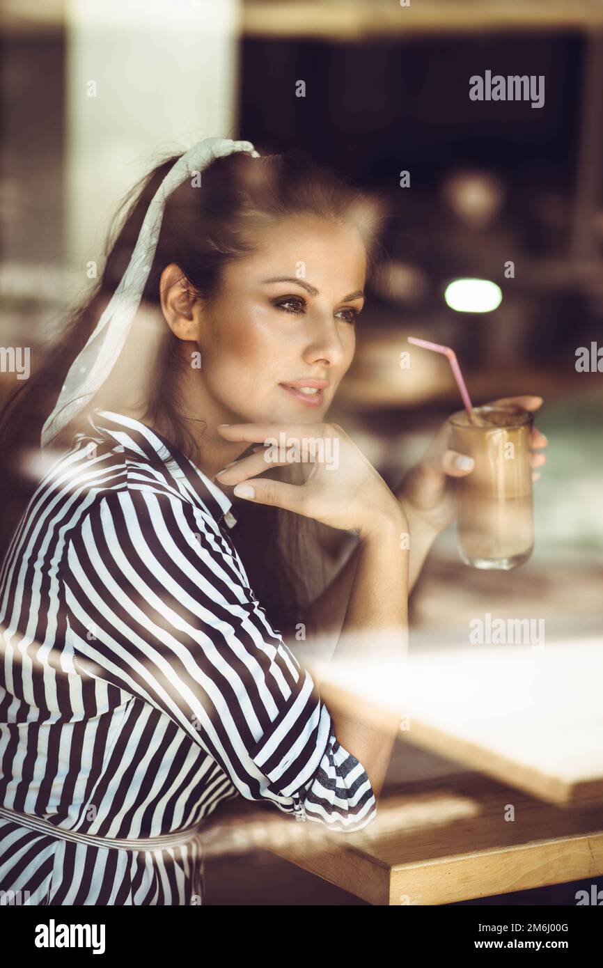 Cafe window glass hi-res stock photography and images - Alamy