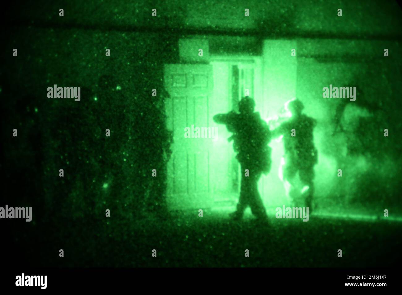 U.S. Marines with Maritime Raid Force, 13th Marine Expeditionary Unit ...