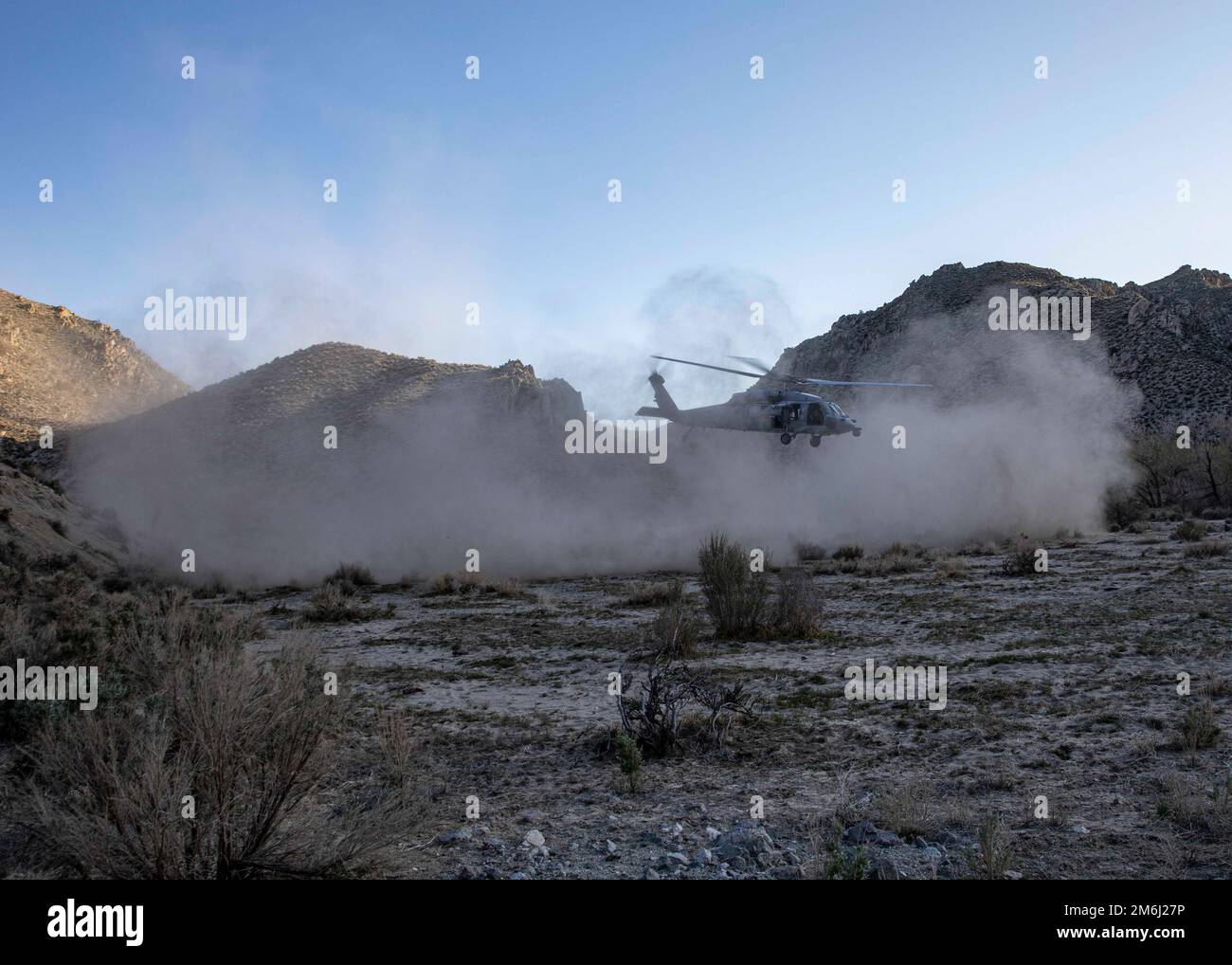 An Mh-60S Knighthawk helicopter attached to Helicopter Sea Combat ...