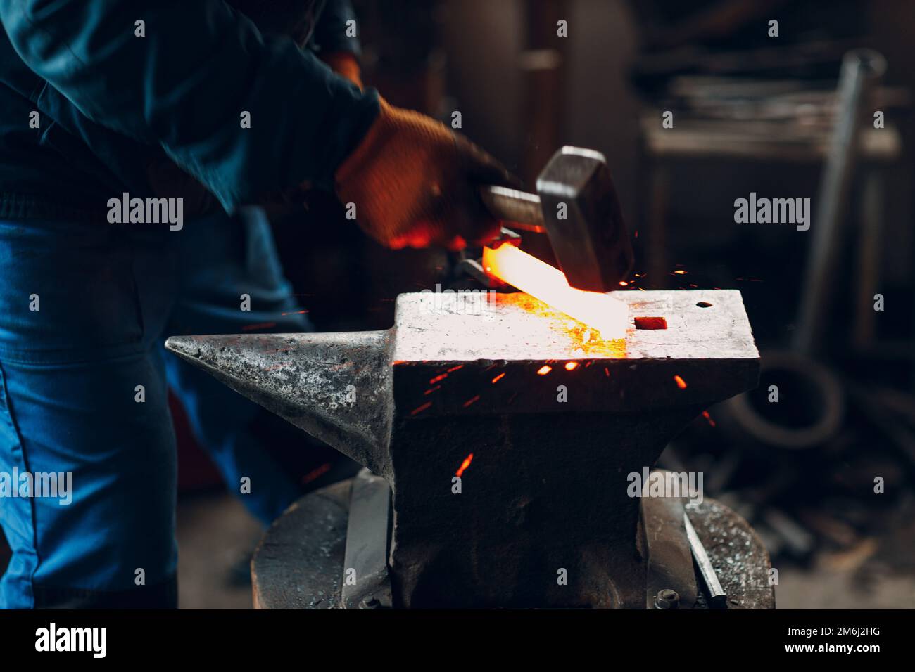 Old hammer for metal forging hi-res stock photography and images - Alamy