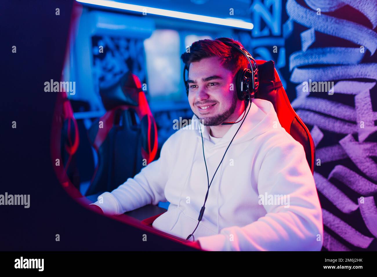 Gaming game hi-res stock photography and images - Alamy