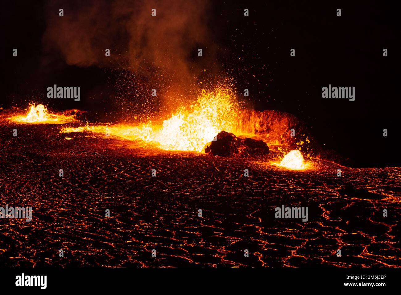 Geldingadalur Volcano Near Fagradalsfjall, Iceland Stock Photo - Alamy
