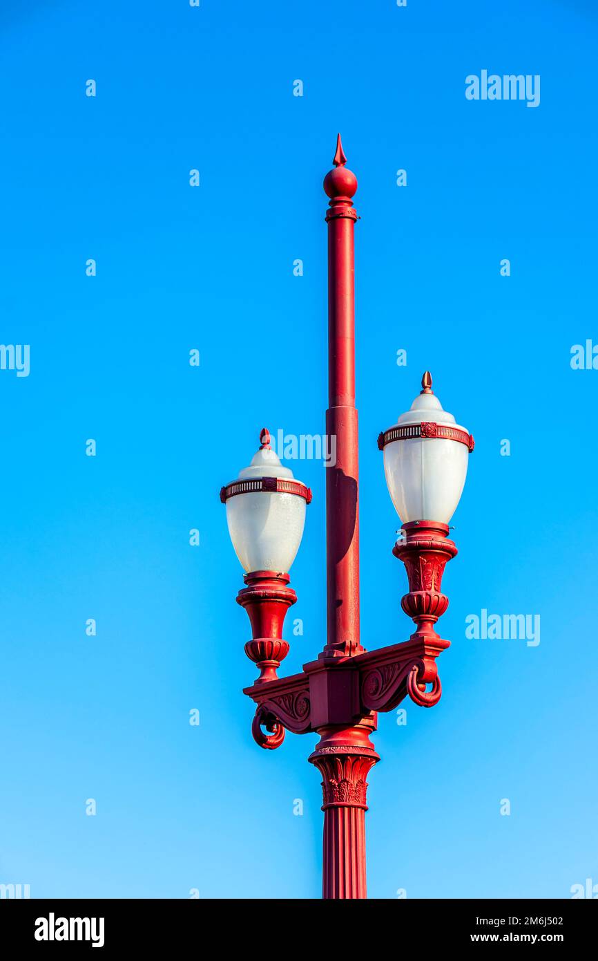 Red street lamp hi-res stock photography and images - Alamy