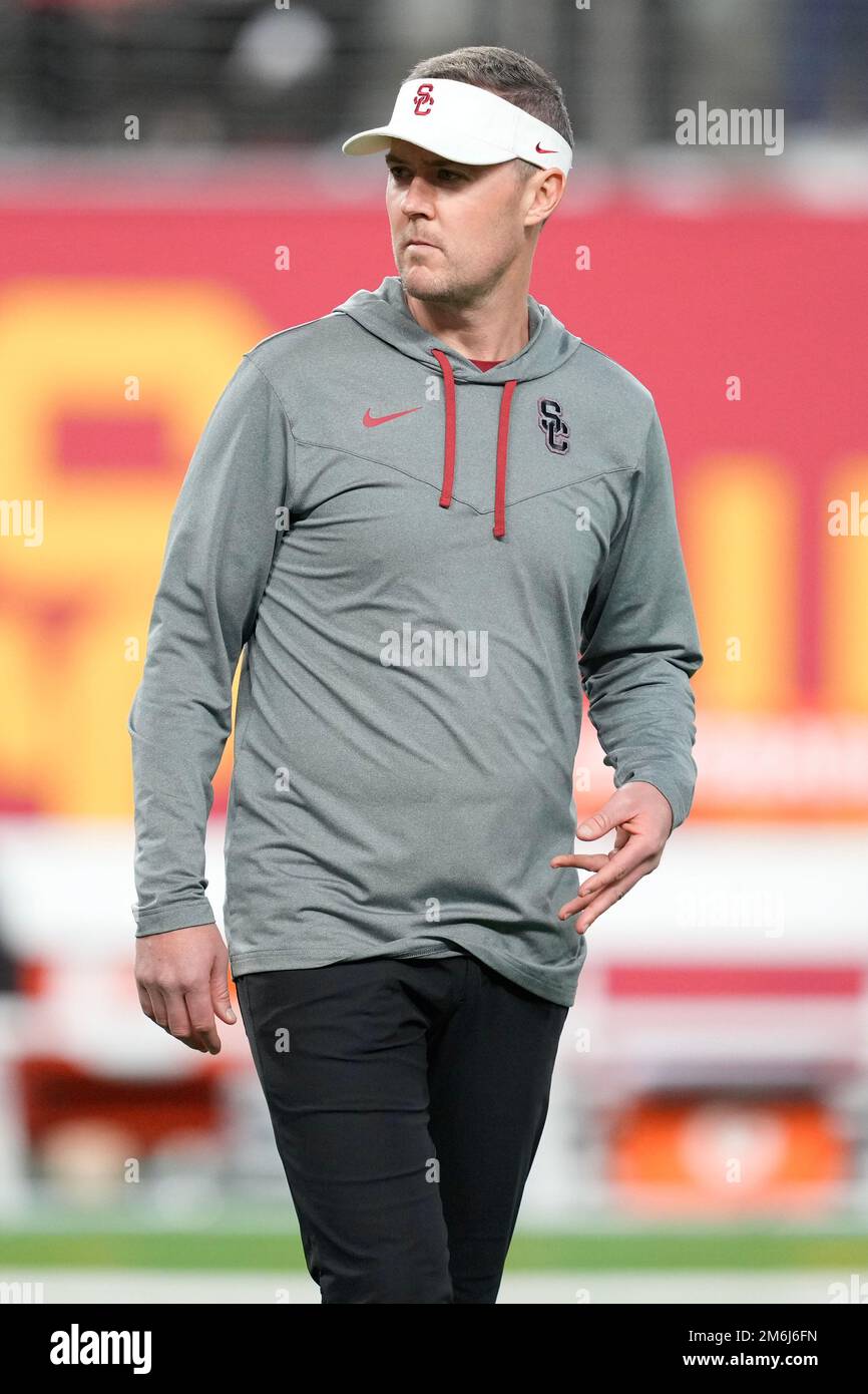 Southern California Trojans head coach Lincoln Riley against the Utah ...