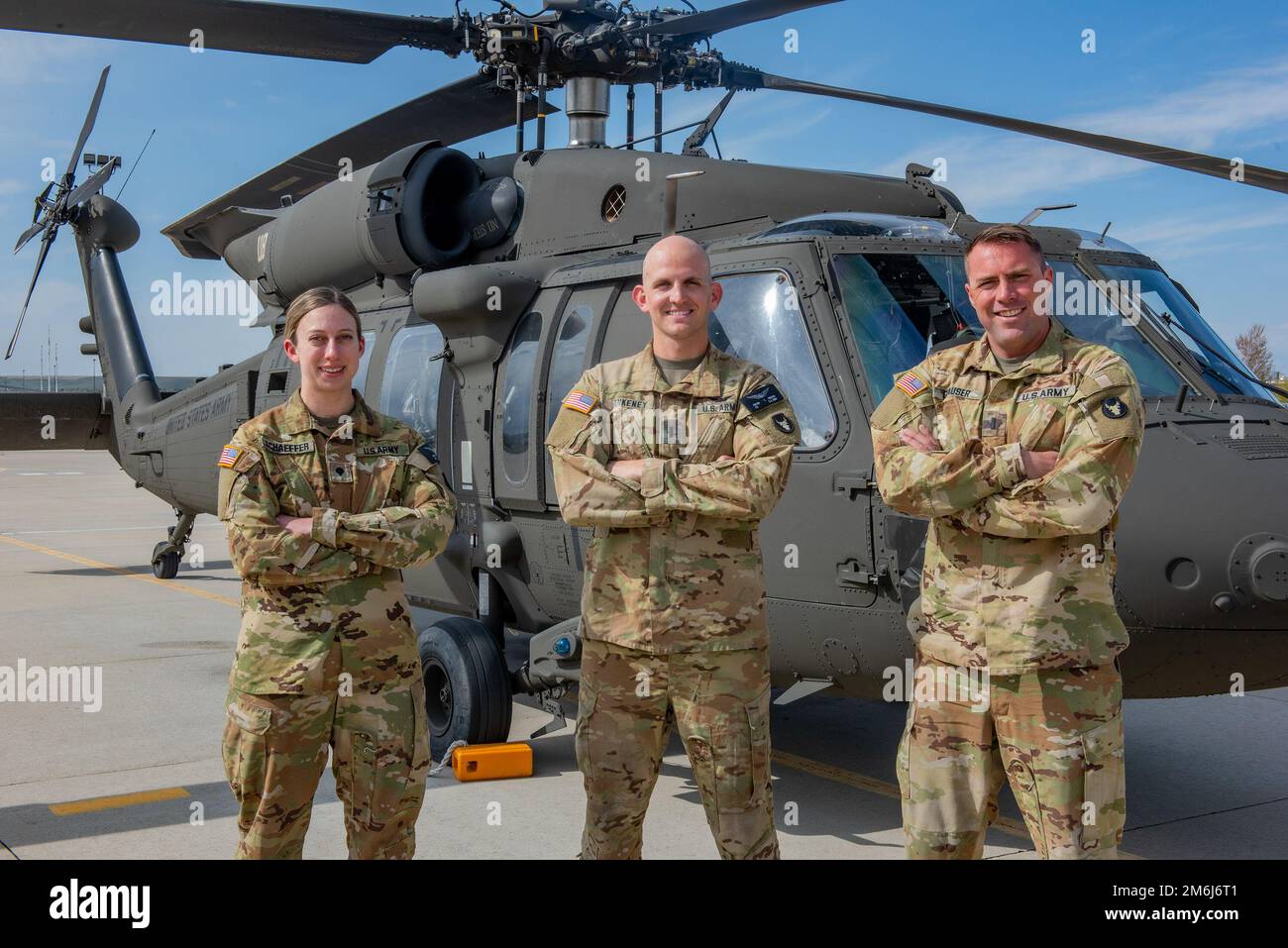 The Army National Guard gives members the opportunity to serve their ...