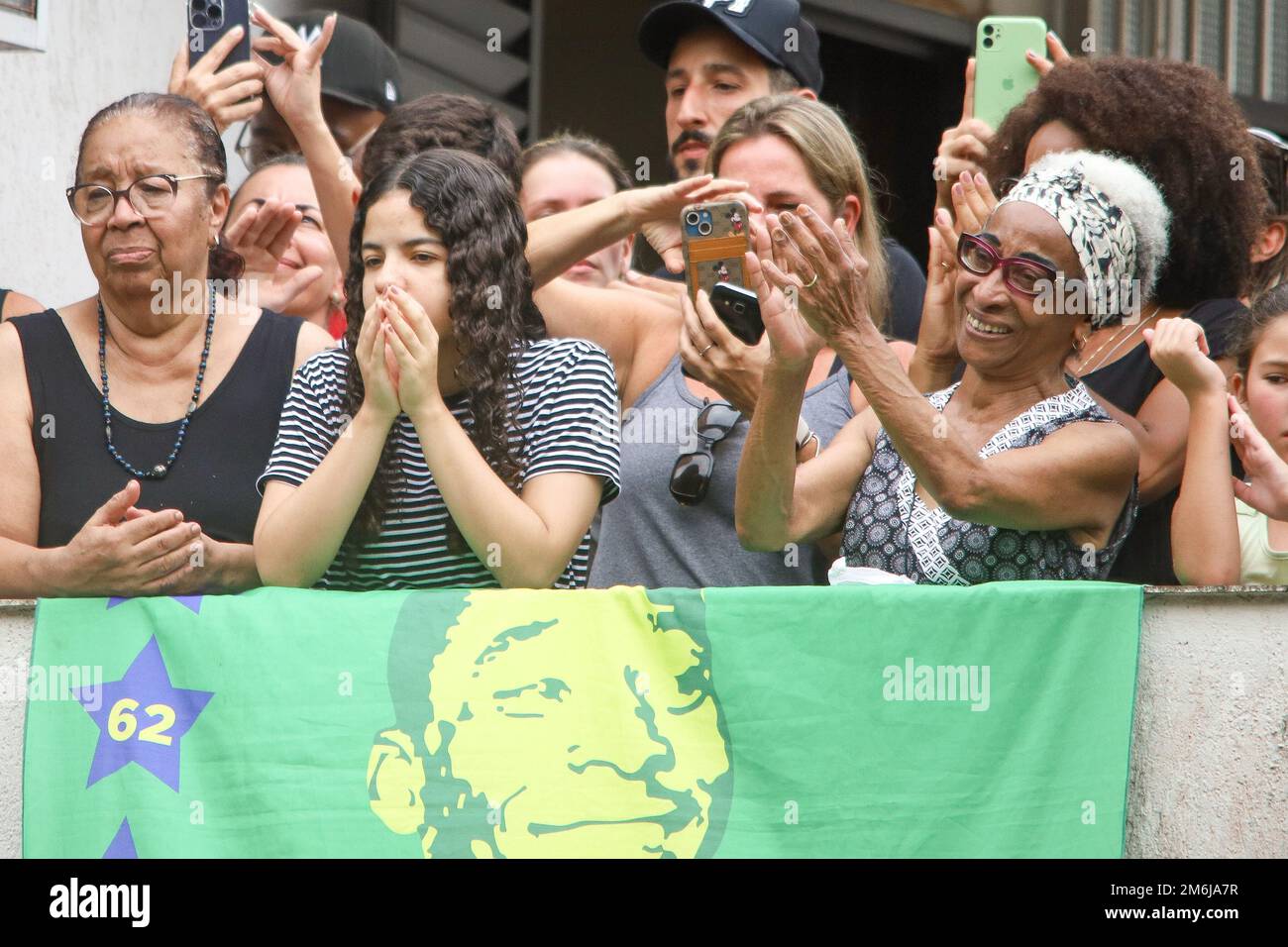 SP - Santos - 01/03/2023 - PELE, VELORIO - Funeral procession with Pele ...