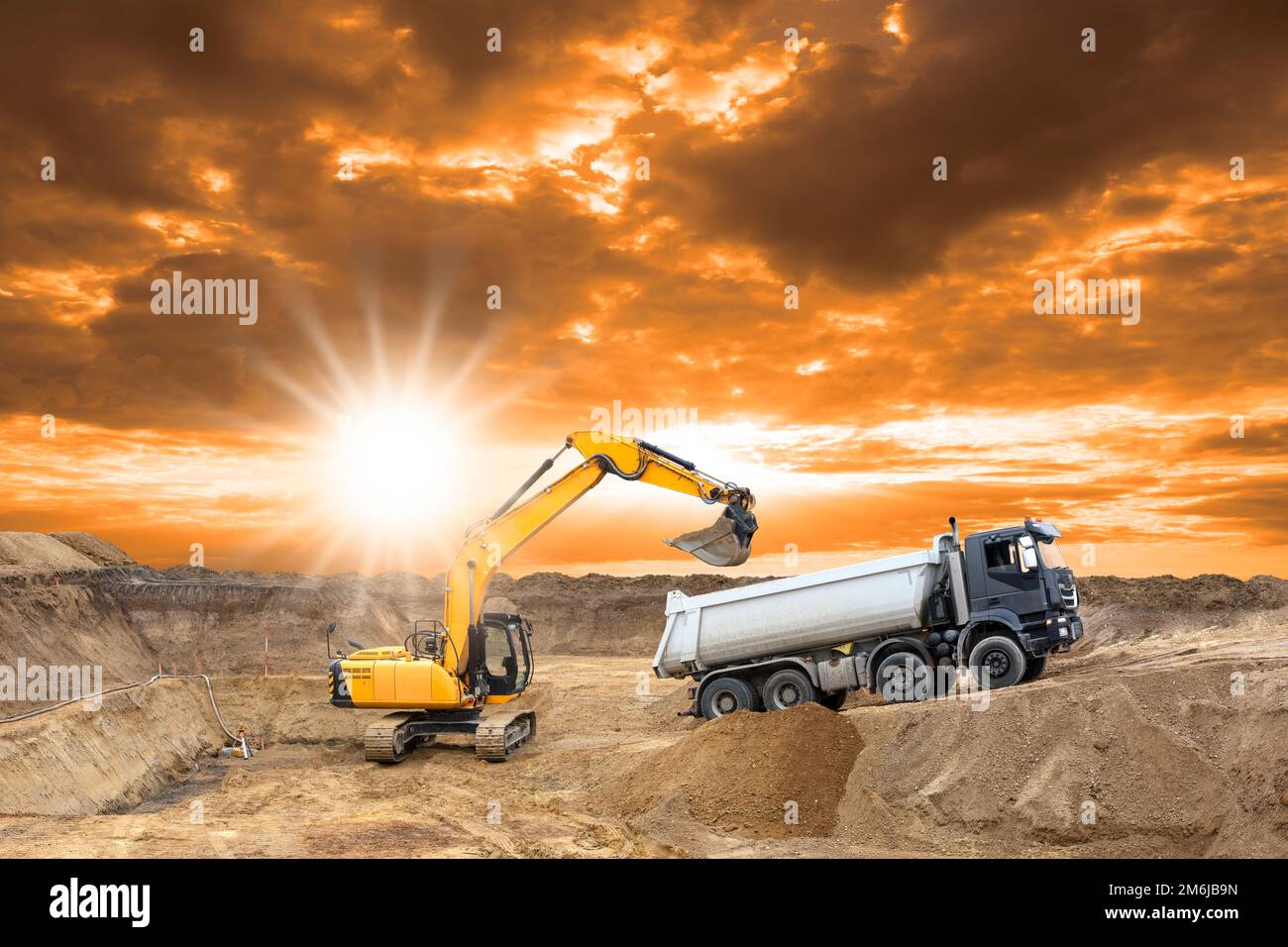Tiefbau bagger hi-res stock photography and images - Alamy