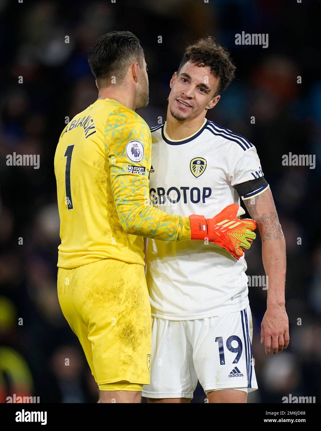 West Ham United goalkeeper Lukasz Fabianski and Leeds United's Rodrigo ...