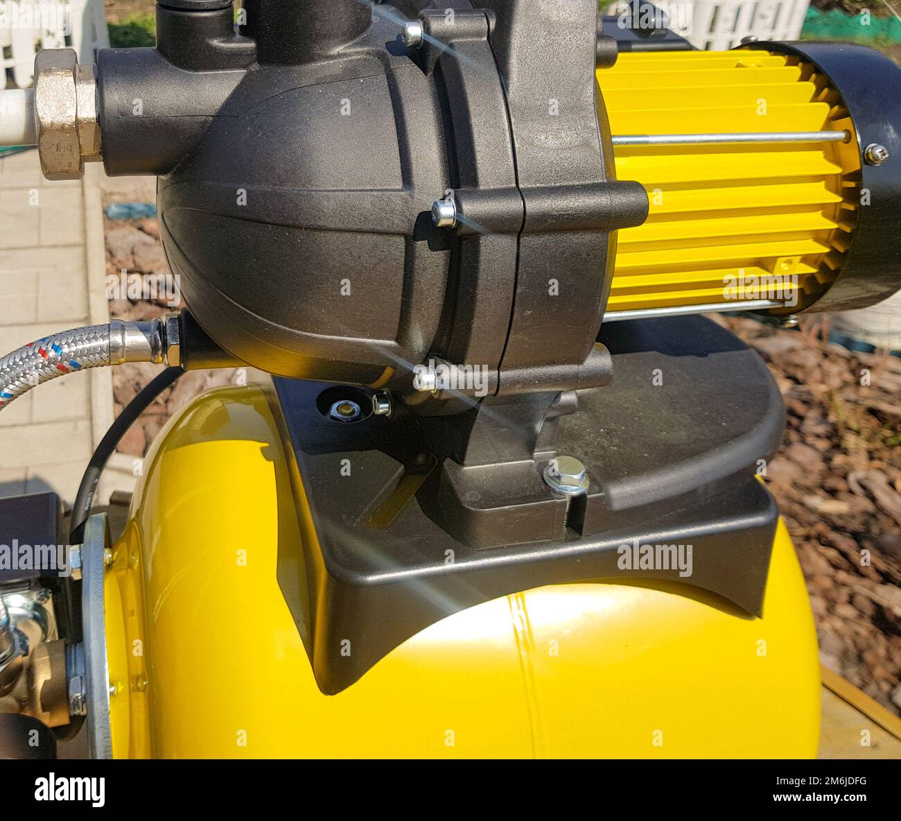 Automatic station hi-res stock photography and images - Alamy