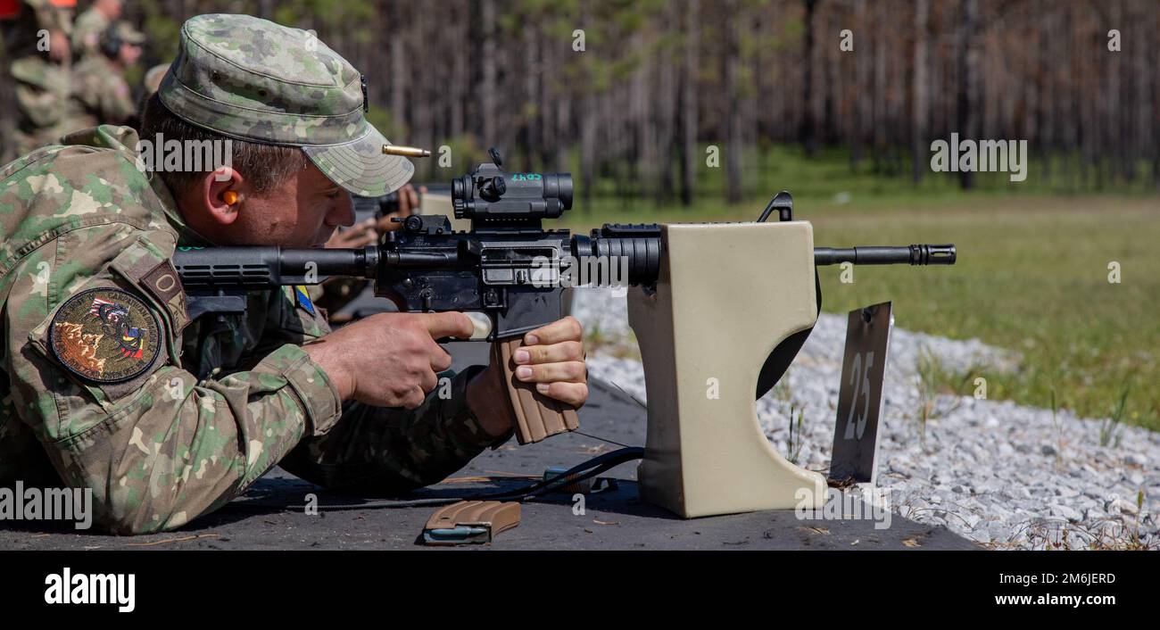 Soldiers from the Alabama National Guard's 31st CBRN Brigade and ...
