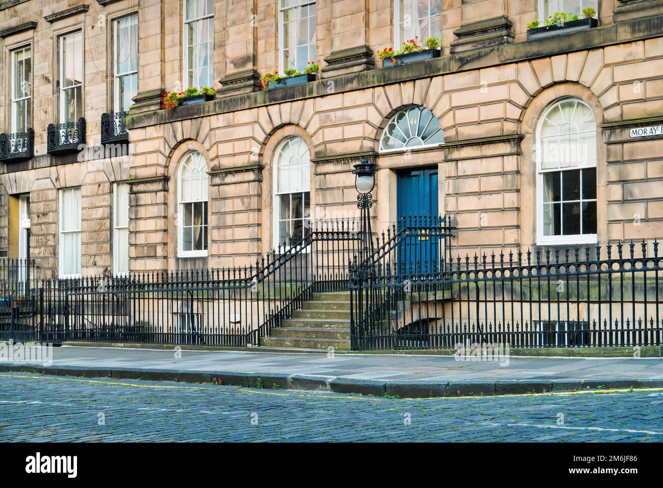 Georgian style front door town hi-res stock photography and images - Alamy