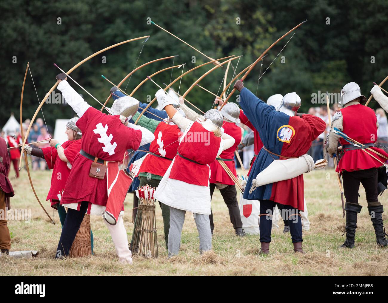 Archers War of the Roses at battle of Bosworth re-enactment England ...
