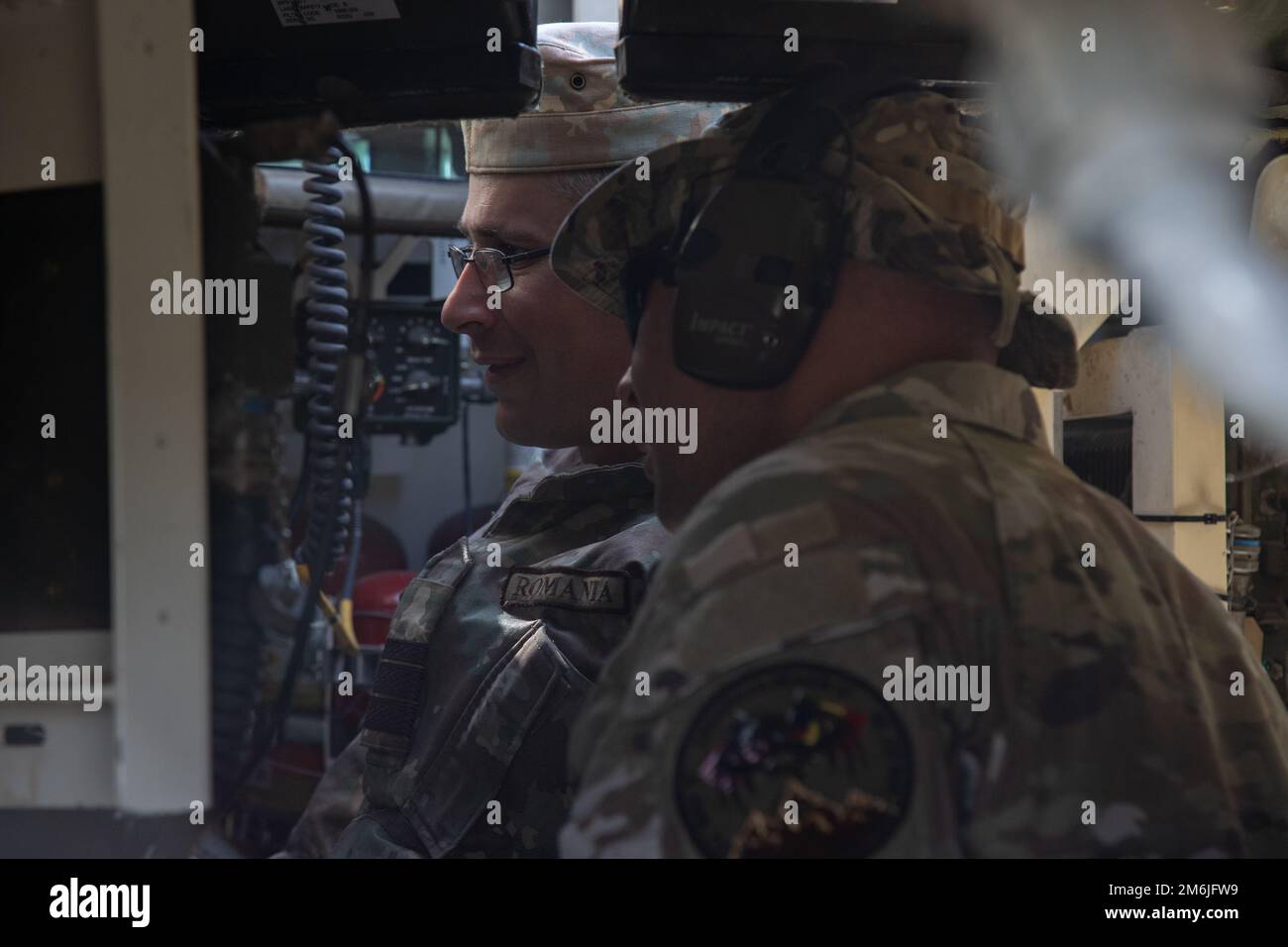 Soldiers from the Alabama National Guard's 31st CBRN Brigade and ...