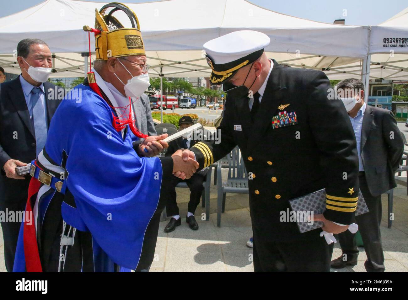 COMMANDER, FLEET ACTIVITIES CHINHAE, South Korea - CFAC Chief Staff ...