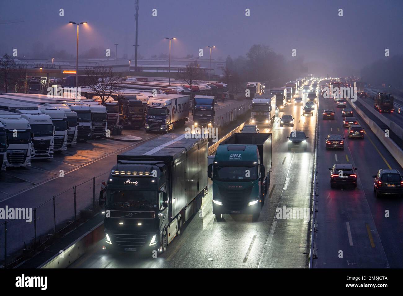 Heavy traffic on the A2 at the Bottrop-Süd service area, overcrowded ...
