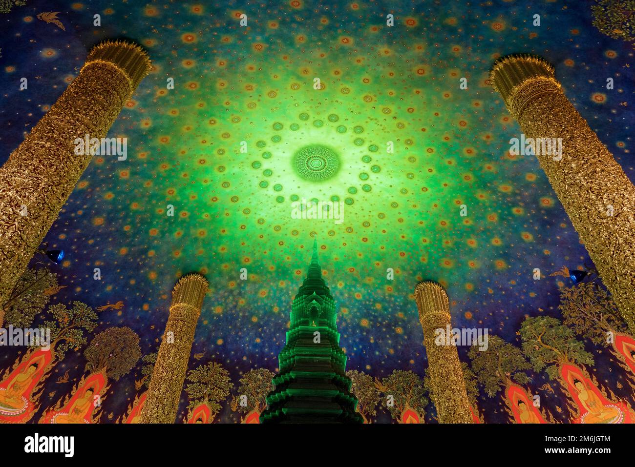 Emerald glass pagoda at Wat Paknam in Bangkok, Thailand Stock Photo - Alamy