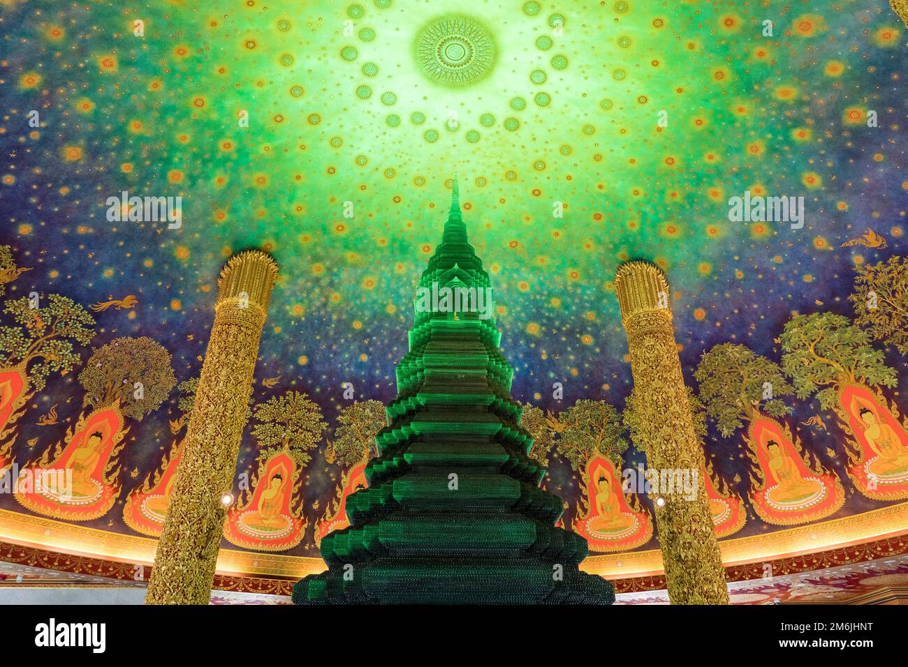Emerald glass pagoda at Wat Paknam in Bangkok, Thailand Stock Photo - Alamy