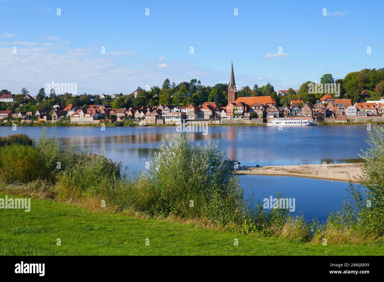 Historische altstadt von lauenburg stadtansicht hi-res stock ...