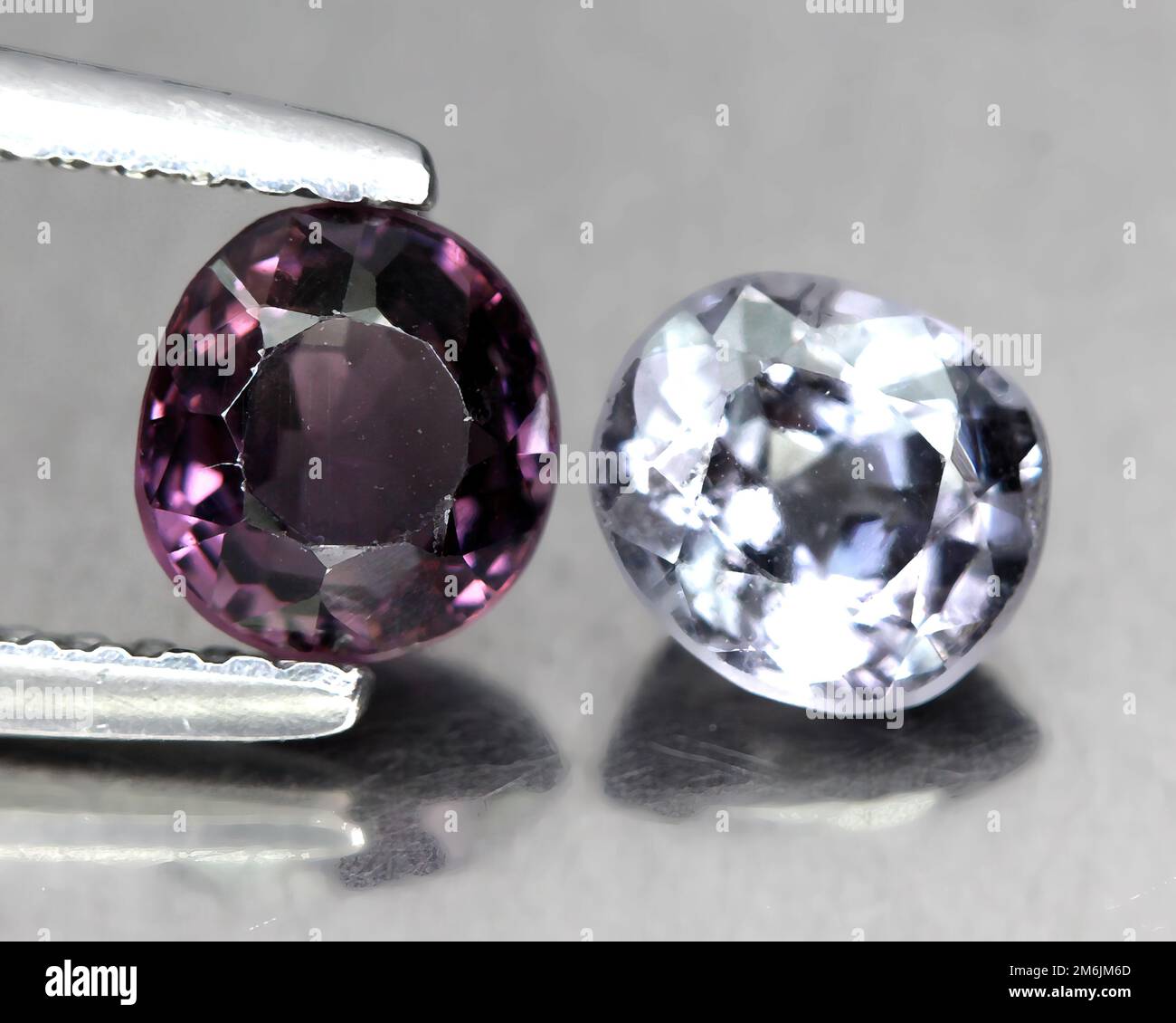 Spinelle hi-res stock photography and images - Alamy