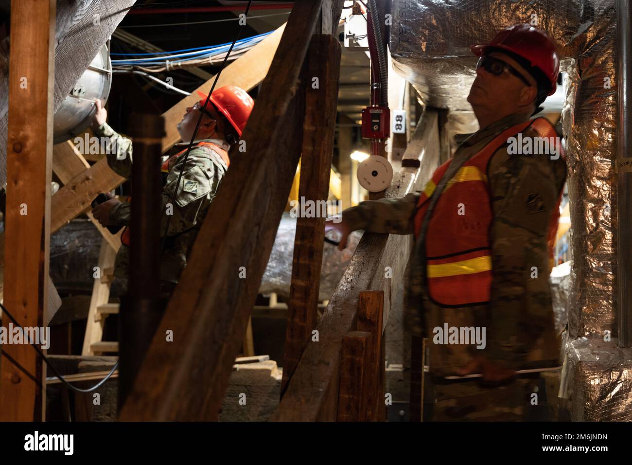 Power production specialists with the U.S. Army Corps of Engineers ...
