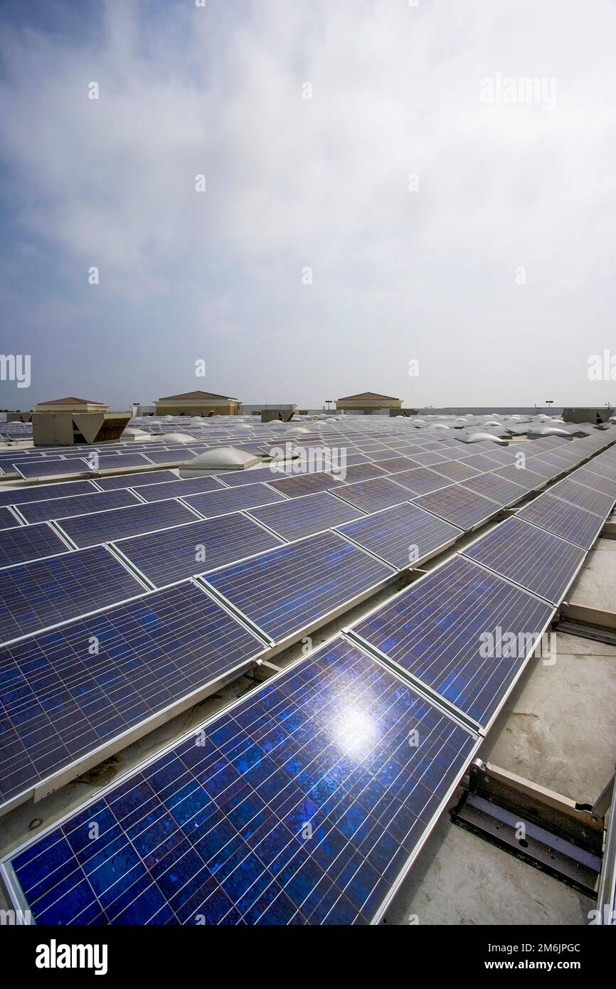 Commercial solar panel installations in the U.S Stock Photo - Alamy