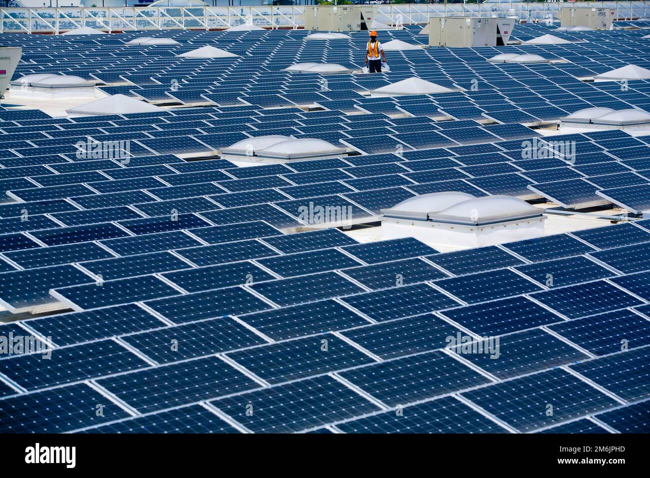 Commercial solar panel installations in the U.S Stock Photo - Alamy