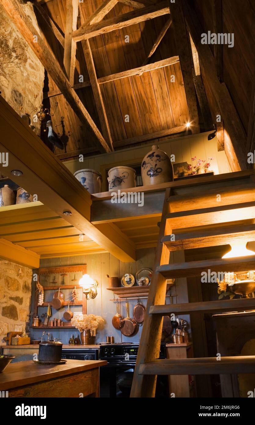 Cooking pots 18th century hi-res stock photography and images - Alamy