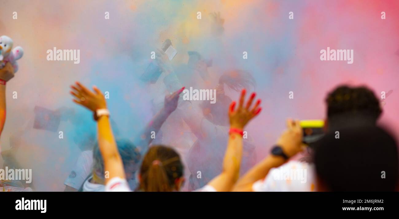 City and color hi-res stock photography and images - Alamy