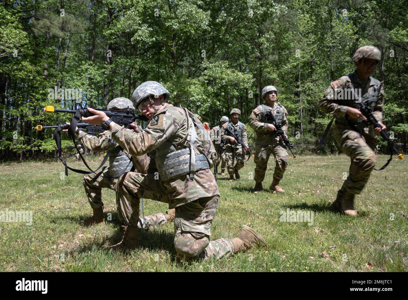 U.S. Army Advanced Individual Training Soldiers with 1st Battalion ...