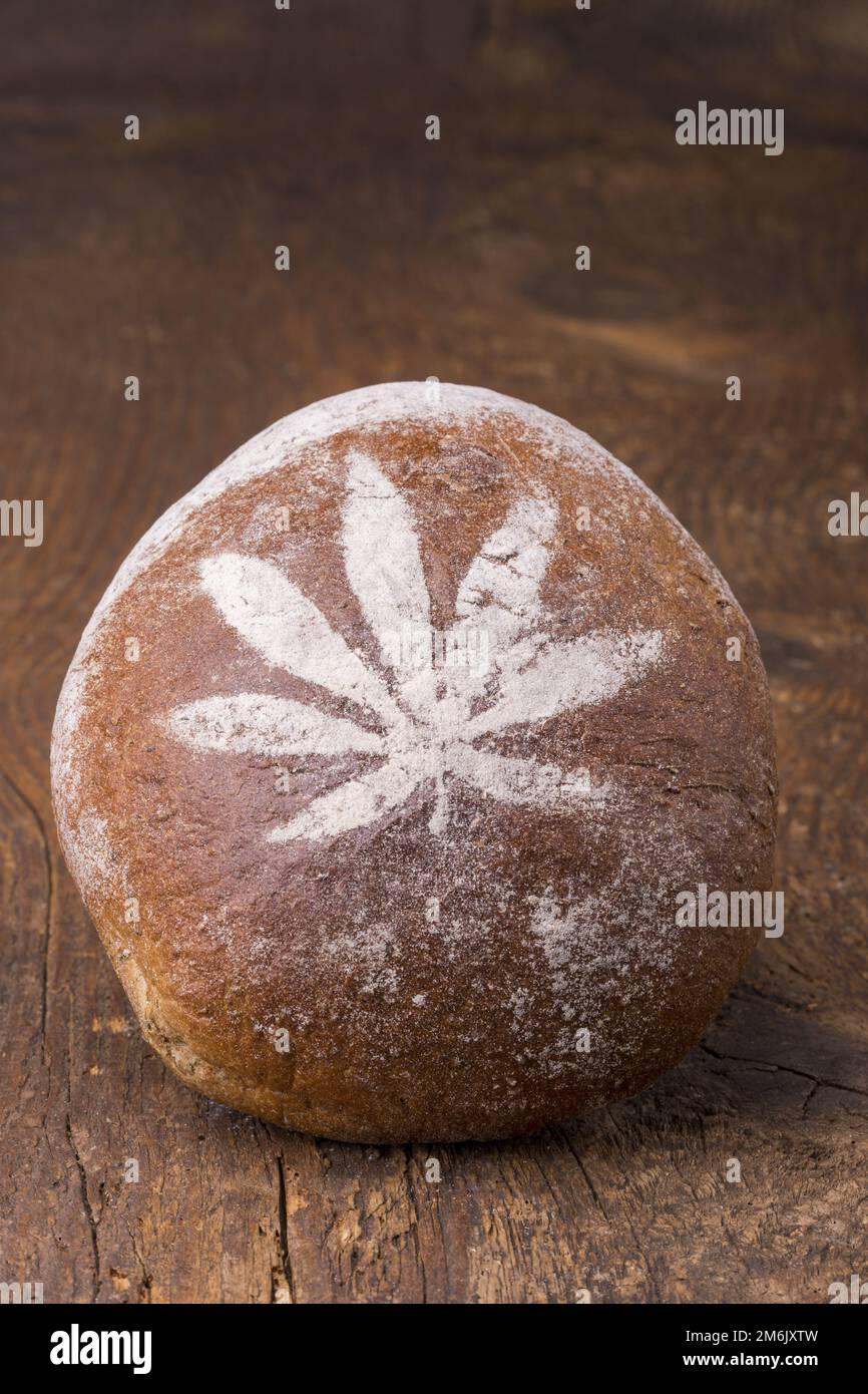 Full bread hi-res stock photography and images - Alamy
