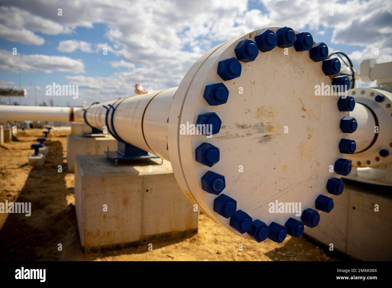 Interconnected natural gas pipeline network Stock Photo - Alamy