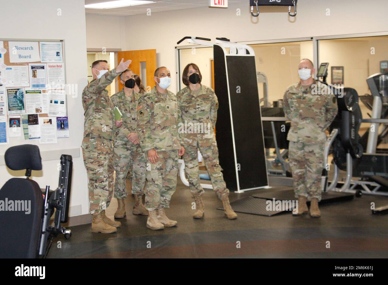 Army Col. (P) Deydre Teyhen (second from right), the 20th chief of the ...