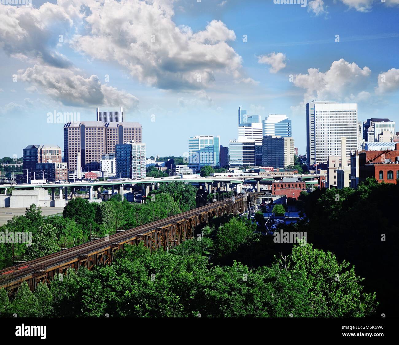 Richmond virginia skyline hi-res stock photography and images - Alamy