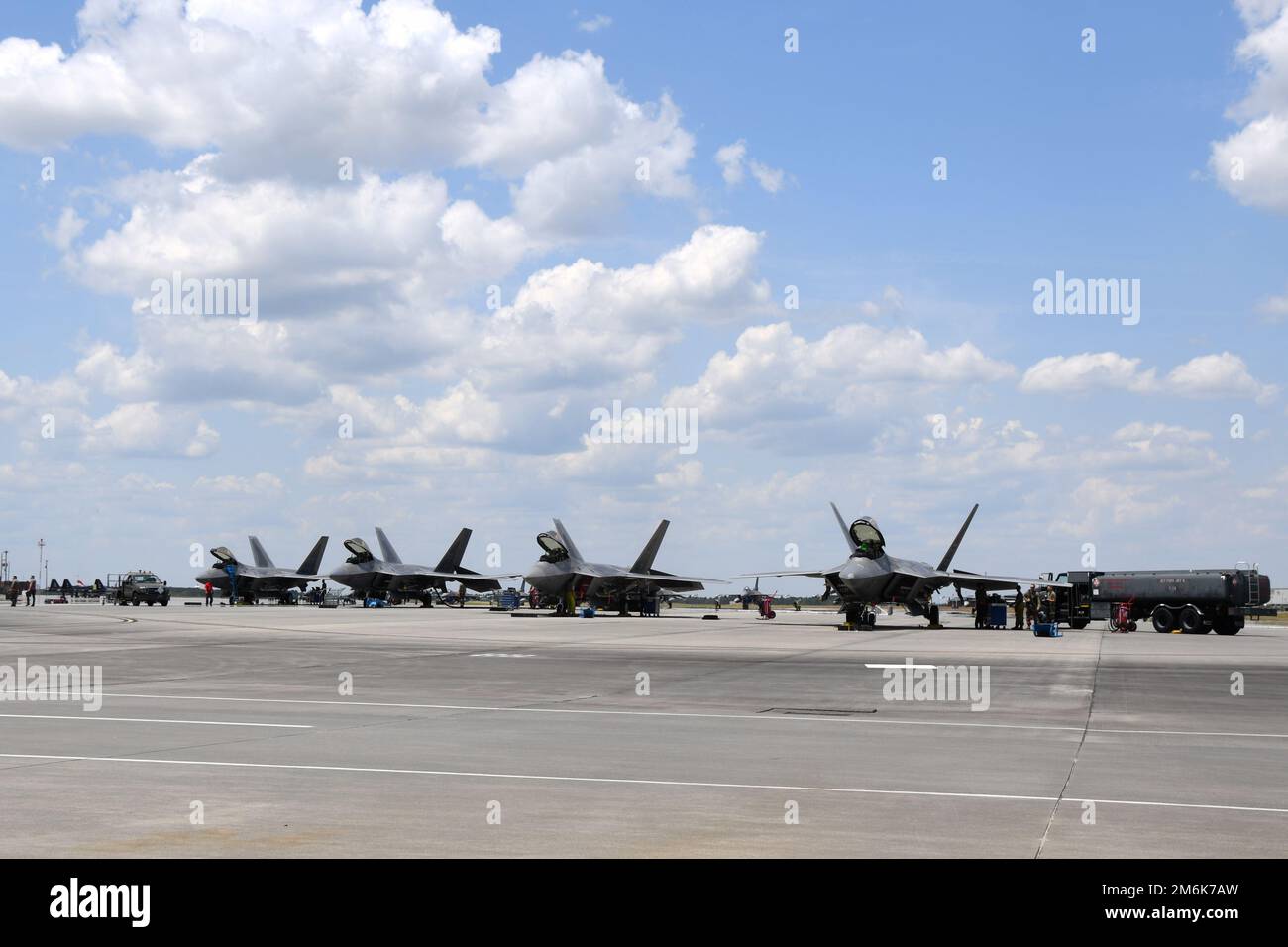 U.S. Air Force F-22 Raptors from the 192nd Fighter Wing, Virginia Air ...