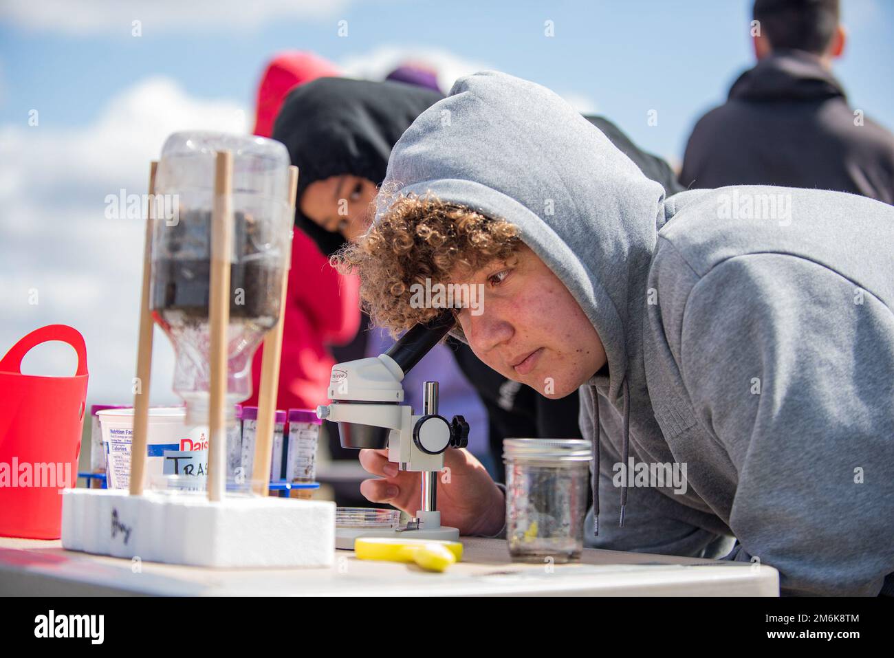 Adopt a scientist hi-res stock photography and images - Alamy