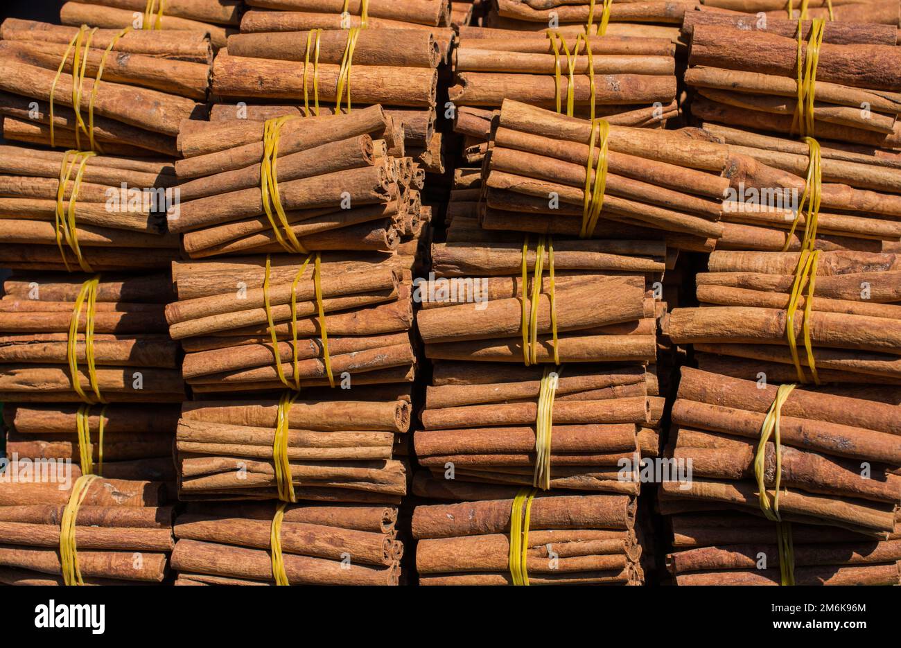 Stack of of Cinnamon sticks in view Stock Photo - Alamy