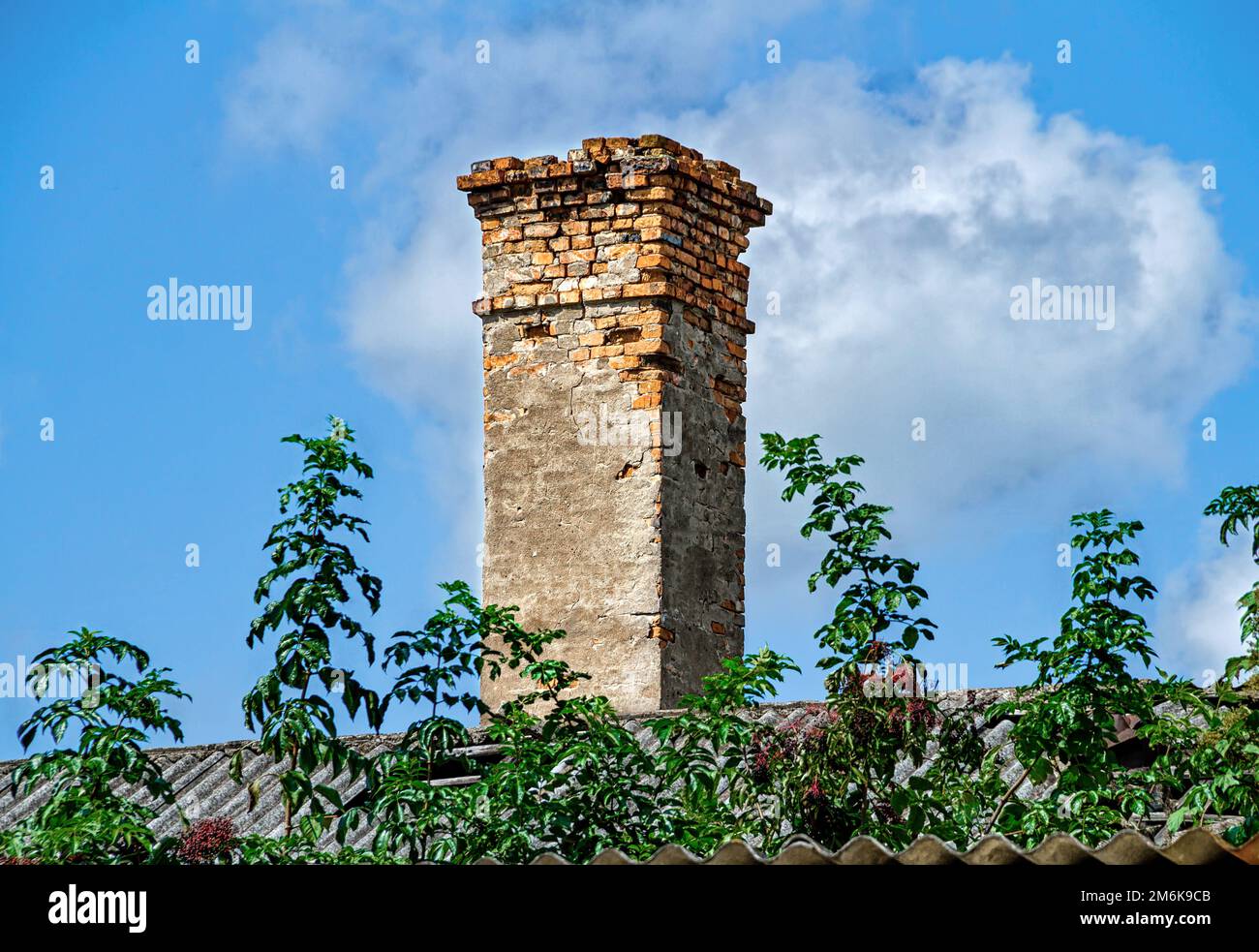 Very large chimney hi-res stock photography and images - Alamy